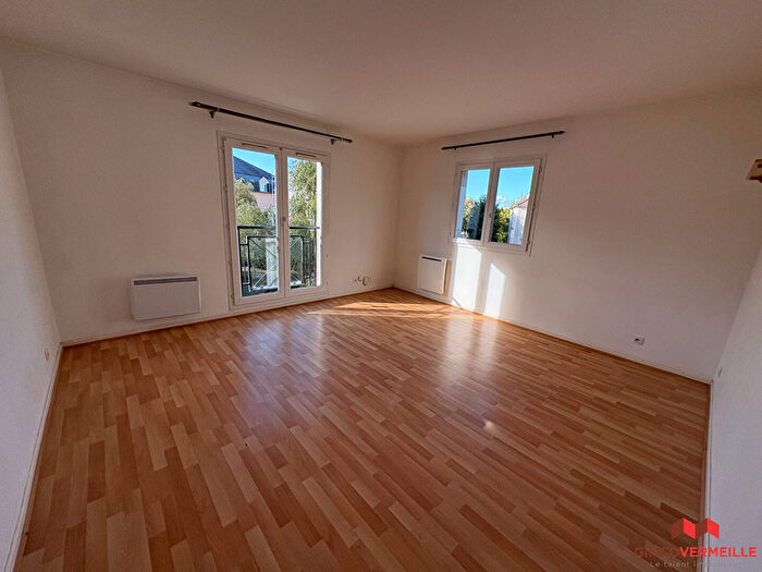 Voisins-le-Bretonneux - Appartement 2 pièces à louer