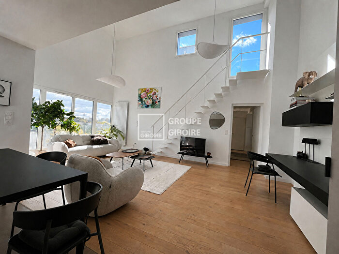 Appartement 4 pièces à vendre à Quartiers Centre, Colombier
