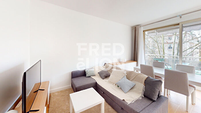 Appartement à louer - Paris e , Auteuil-Nord, Jasmin, Mirabeau - 2 pièces - 1 chambre