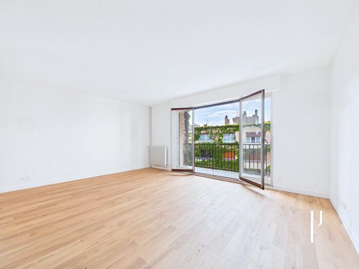 Appartement 3 pièces à louer à Neuilly-sur-Seine, Saint-James, Madrid