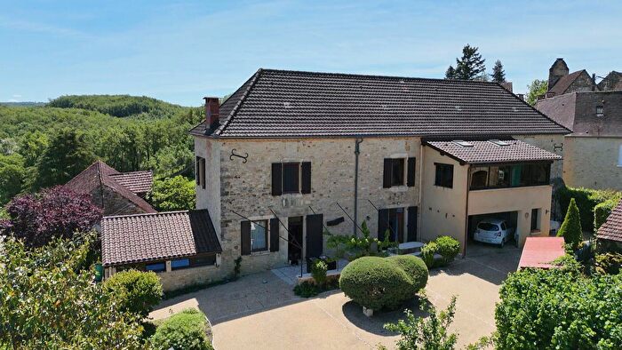 Gourdon : Maison 9 pièces à vendre