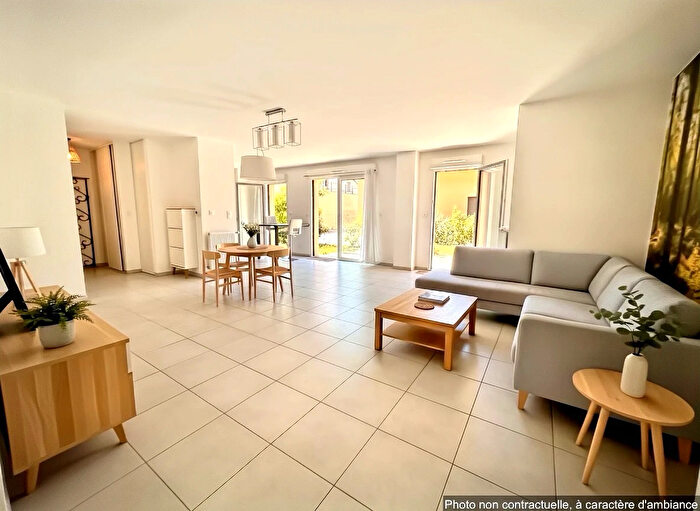 Appartement à vendre - Liergues - 5 pièces - 3 chambres