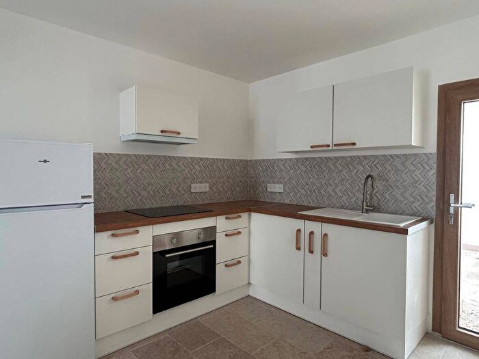 Nord, Marguerittes : Maison 3 pièces à louer