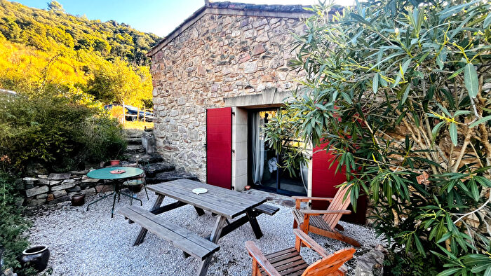 Maison à vendre - Causses-et-Veyran - 3 pièces - 2 chambres