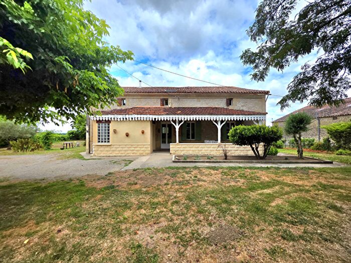 Maison 8 pièces à Lauzun, à vendre