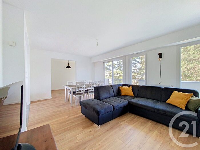Appartement 4 pièces à louer à Cholet, Leclerc