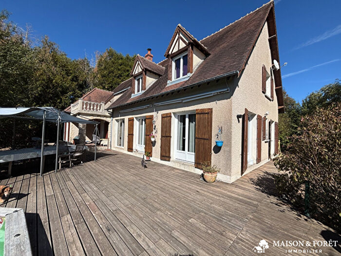 Maison 8 pièces à Pierrefitte-ès-Bois, à vendre