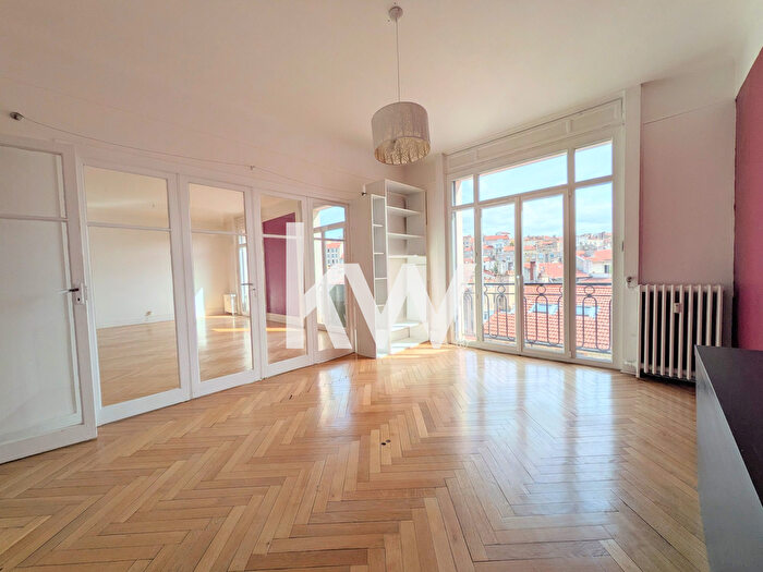 Saint-Étienne, Centre-ville, Peuple, Chavanelle : Appartement 5 pièces à vendre