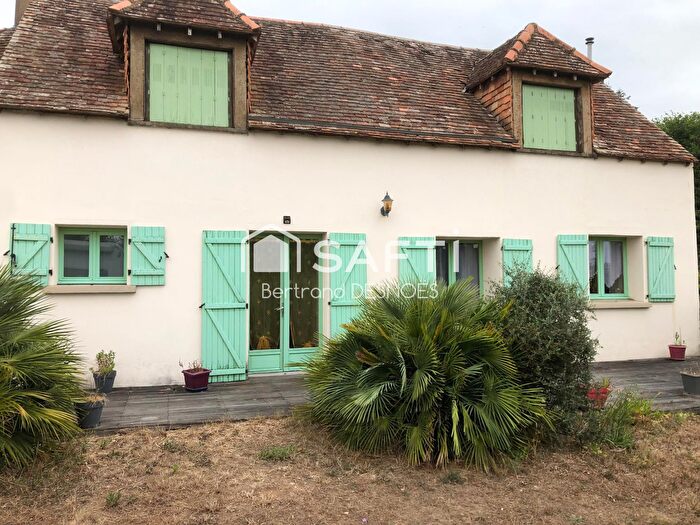 Maison à vendre - Parcé-sur-Sarthe - 4 pièces - 3 chambres