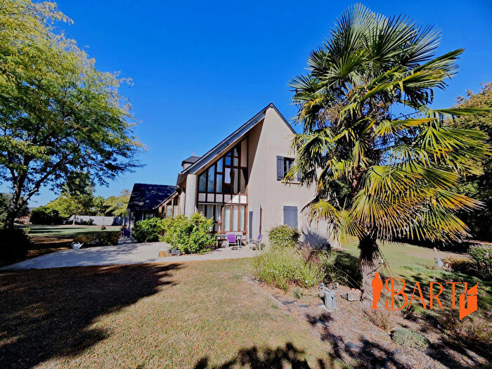 Maison 7 pièces à vendre à Bourges, Centre-ville, Charlet, Lahitolle, Pignoux, Sembat