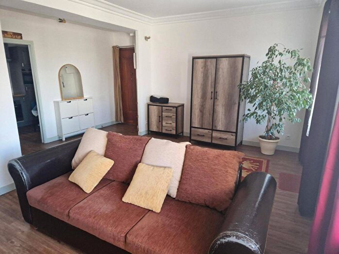 Laënnec, Lyon 8ème arrondissement - Appartement 3 pièces à louer