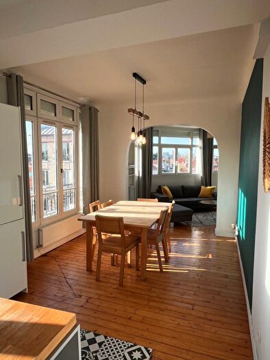 Appartement à louer - Gabriel Péri-Estienne dOrves, Colombes - 3 pièces - 2 chambres