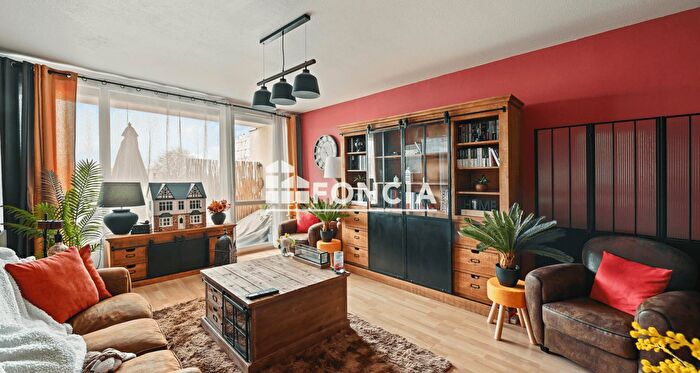 Appartement à vendre - Villeneuve-Saint-Georges, Triage - 3 pièces - 2 chambres