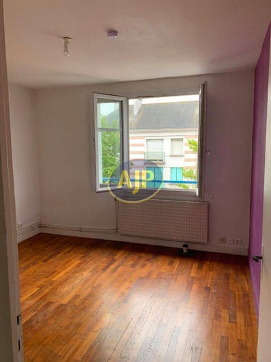 Hyper Centre, Saint-Nazaire : Appartement 1 pièce à louer