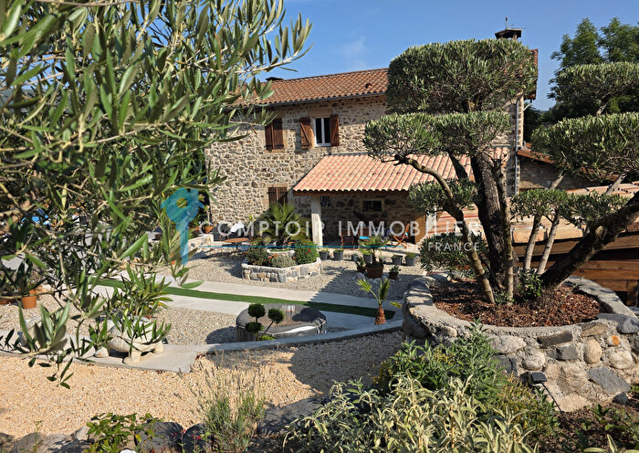 Maison à vendre - Jaujac - 6 pièces - 4 chambres