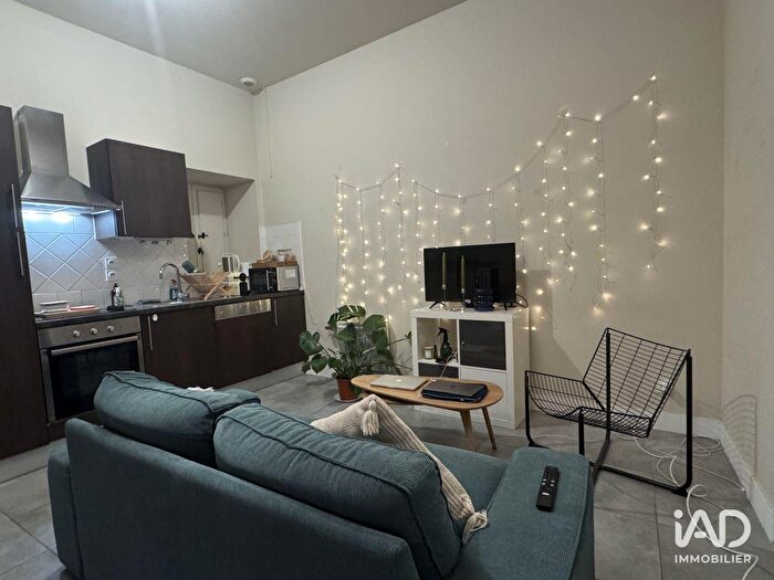 Appartement à vendre - Nîmes, Ecusson, Arènes - 2 pièces - 1 chambre