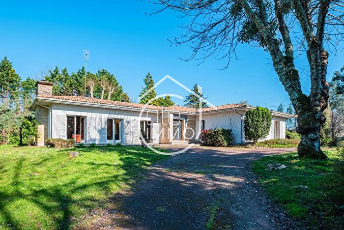 Maison 6 pièces à vendre - Port-Sainte-Foy-et-Ponchapt