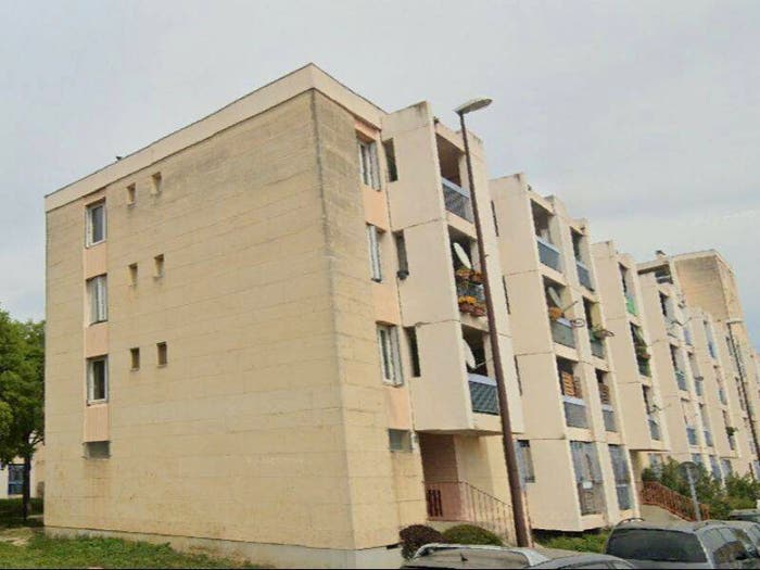 Appartement 6 pièces à louer à Fontcouverte, Avignon