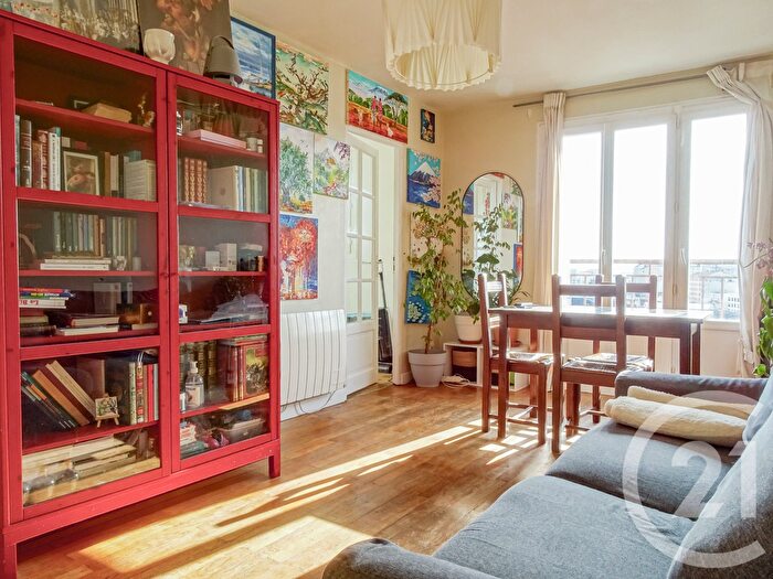 Appartement à vendre - Lyon e , Monchat - 2 pièces - 1 chambre