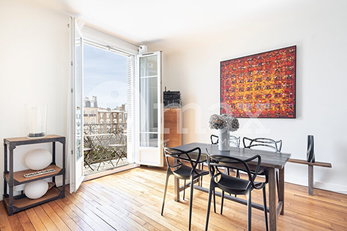 Appartement 4 pièces à vendre à Courbevoie, Bécon