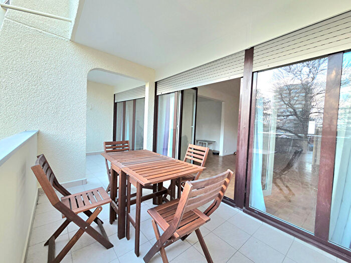 Appartement à vendre - Créteil, Palais - 3 pièces - 2 chambres