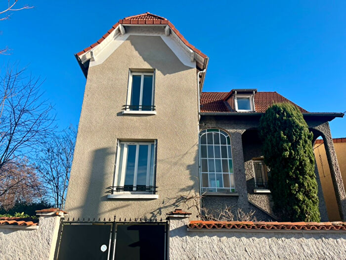 Maison à vendre - Roanne, Centre-ville, Varenne - 6 pièces - 3 chambres