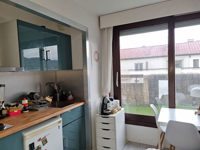 Appartement à vendre - Clermont-Ferrand, Jaude, Fontgiève Saint-Alyre - 1 pièce