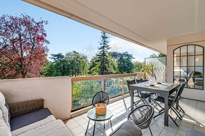 Appartement 3 pièces à Levallois-Perret, Centre-ville, à vendre
