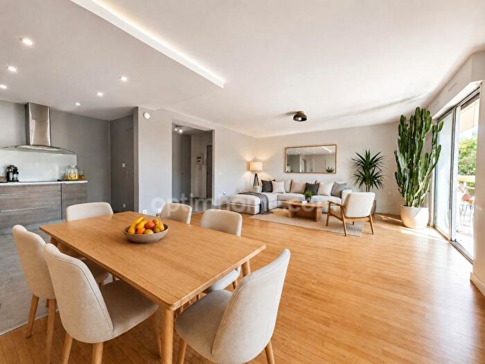 Villeurbanne, Croix Luizet : Appartement 4 pièces à vendre