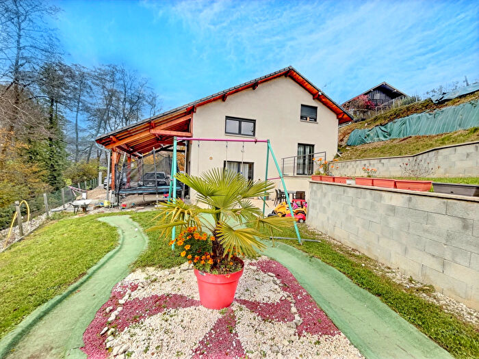 Maison à vendre - La Biolle - 5 pièces - 4 chambres