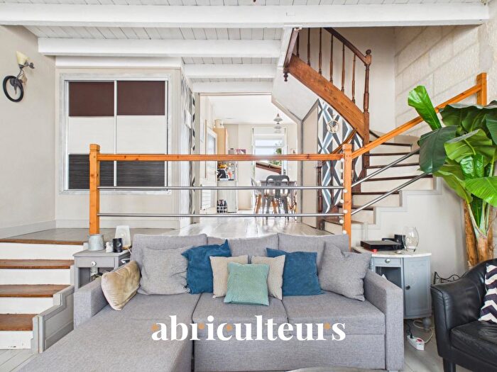 Maison 5 pièces à vendre - Saintes, La Gare, Sébastien de Brouard, La Fenêtre