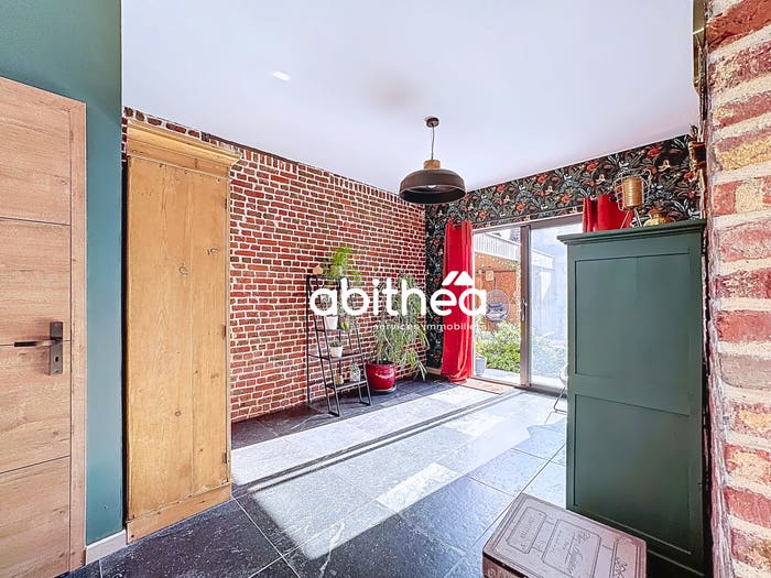 Maison 8 pièces à vendre à postalCode