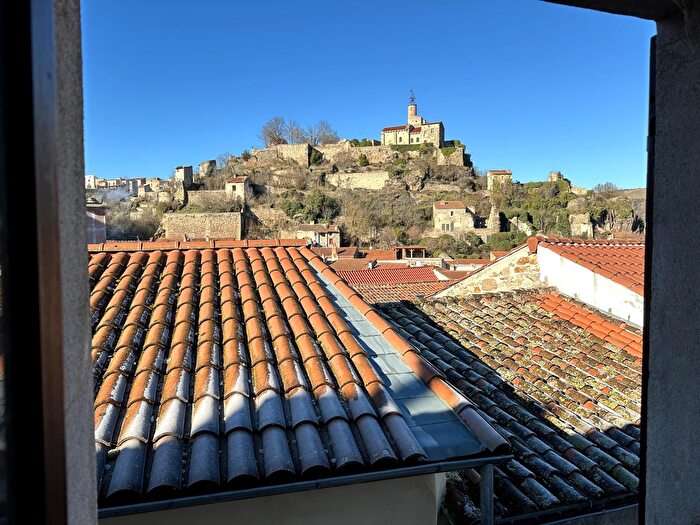 Maison à vendre - Champeix - 4 pièces - 3 chambres