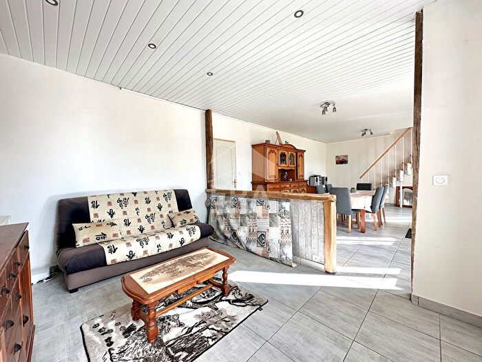 Maison à vendre - Souppes-sur-Loing - 4 pièces - 3 chambres