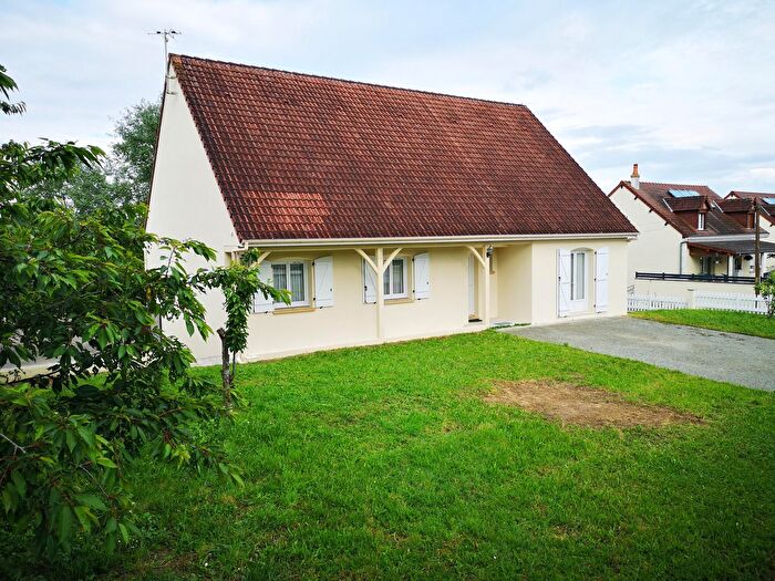 Maison à vendre - Vendôme, La Croix Briffault, Les Rottes, La Garde, Les Fontaines - 9 pièces - 7 chambres