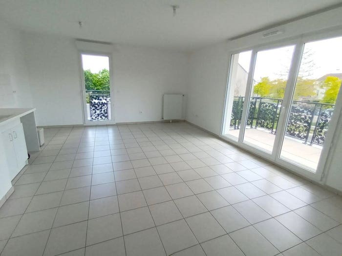 Appartement 3 pièces à louer - Les Rougeux, Jouy-le-Moutier