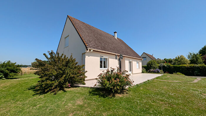 Maison 6 pièces à Saint-Vigor-d'Ymonville, à vendre
