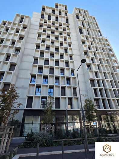 Appartement à vendre - Marseille e , Euroméditerranée - 3 pièces - 2 chambres