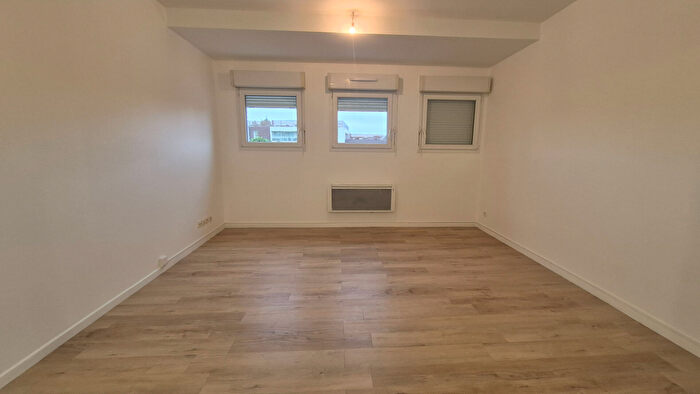 Appartement à vendre - Valenciennes, Cheminots, Acalas, Fb de Lille - 2 pièces - 1 chambre