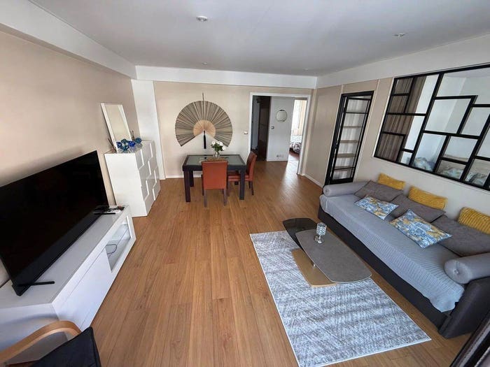 Centre Ville, Antibes : Appartement 3 pièces à louer