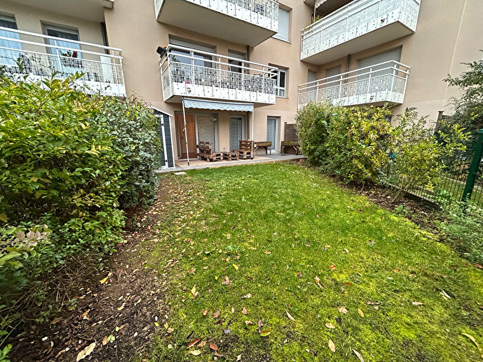 Trappes, Centre-ville, Jaurès, Gare : Appartement 3 pièces à louer