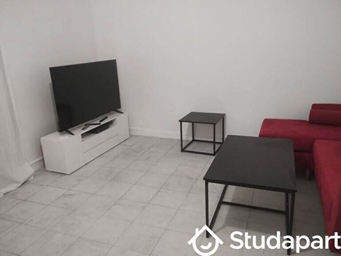 Clair Joie-La Clerette, Maromme : Appartement 1 pièce à louer
