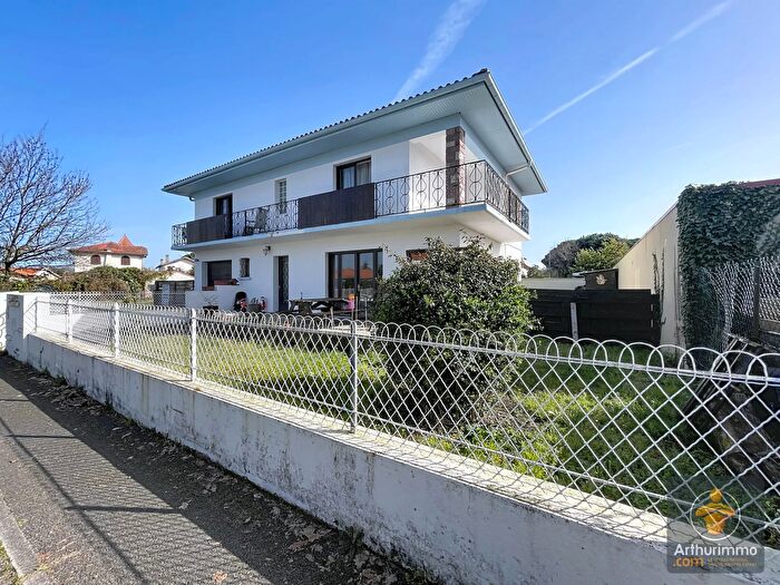 Maison à vendre - Mimizan - 6 pièces - 4 chambres