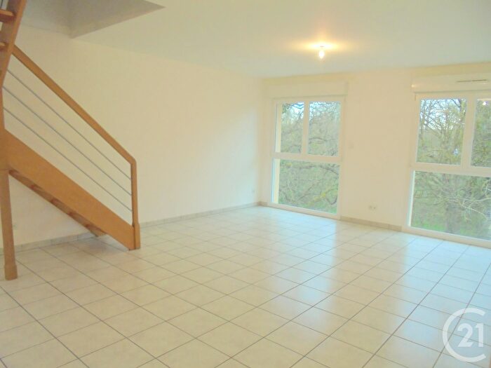 Appartement à louer - Lebetain - 4 pièces - 3 chambres