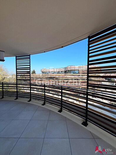 Appartement à vendre - Saint-Jean-de-Védas - 4 pièces - 3 chambres