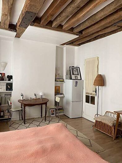 Appartement à louer - Saint Germain des Prés, Paris ème arrondissement - 1 pièce