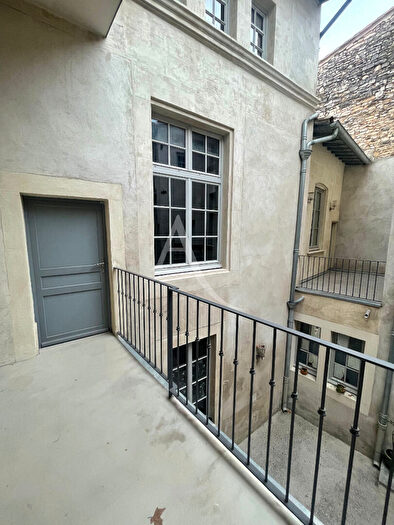 Nîmes, Ecusson, Arènes : Appartement 4 pièces à louer