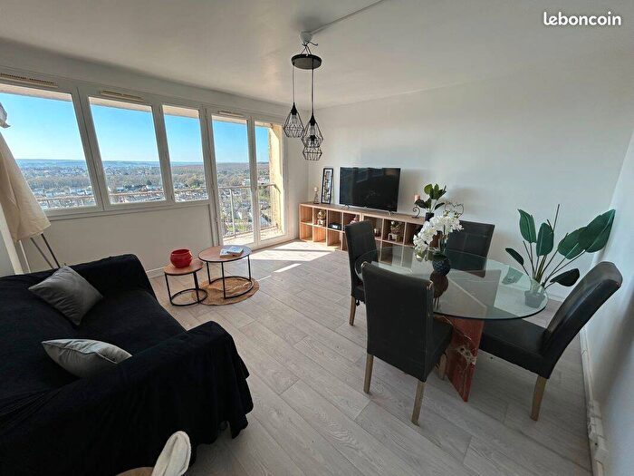 Hartmann, Saint-Étienne-du-Rouvray - Appartement 4 pièces à louer