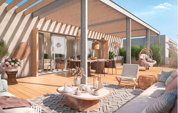 Maison à vendre - Lyon e , Monchat - 5 pièces