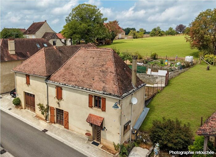 Maison 5 pièces à Gourdon, à vendre